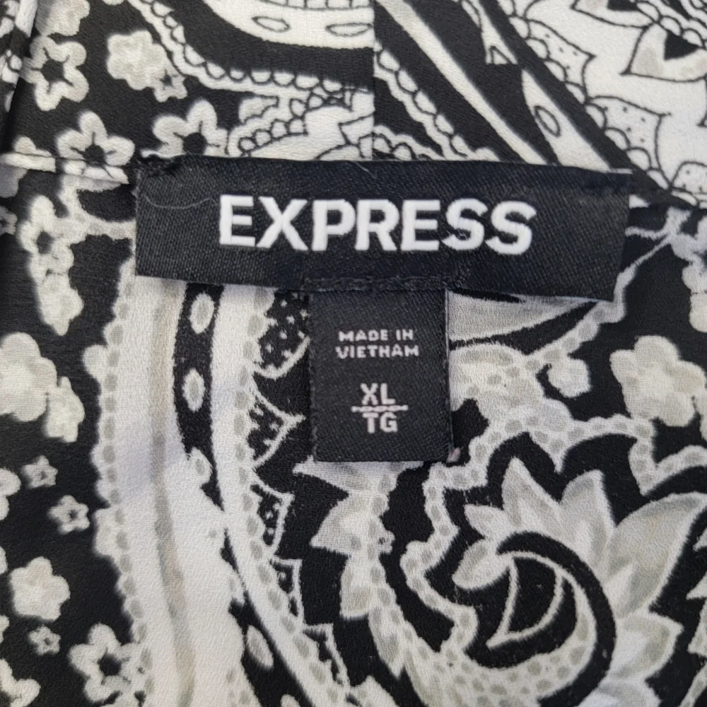 Express | Tops | Express Paisley Blouse Black White Lace Trim Tie Neck ...